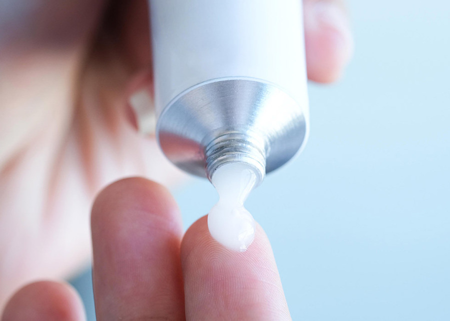 Paraffine, wondermiddel voor je huid? - Pazzox, online apotheek